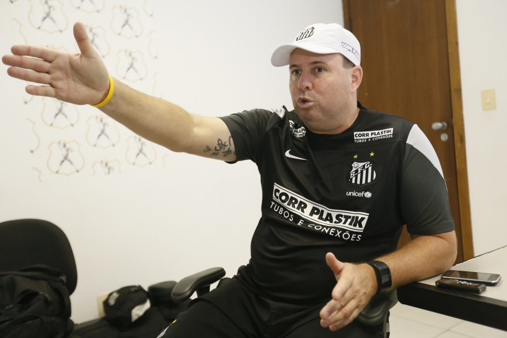 Marcelo Fernandes se diz fã de Oswaldo e enaltece Robinho: “é um ídolo ...