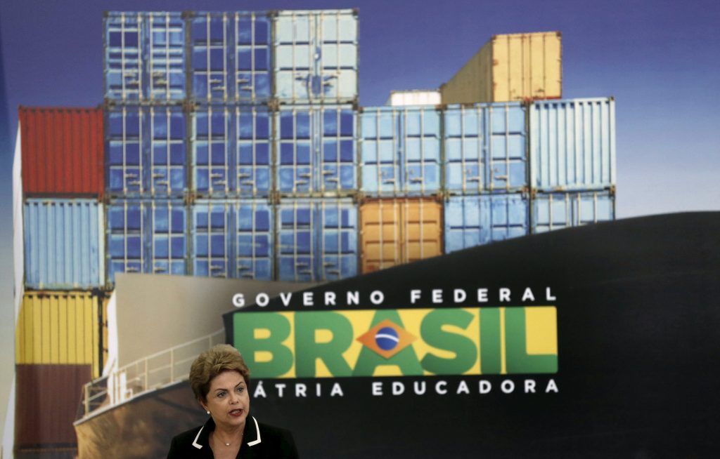 Dilma diz estar preocupada com desemprego e reclama de preconceito de ... Dilma diz estar preocupada com desemprego e reclama de preconceito de ...