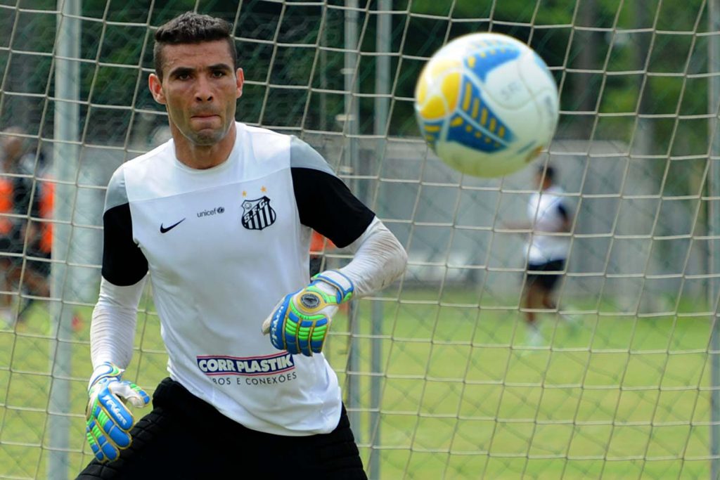 Herói no Santos, Vanderlei admite “bom momento” e sonha com Seleção ...