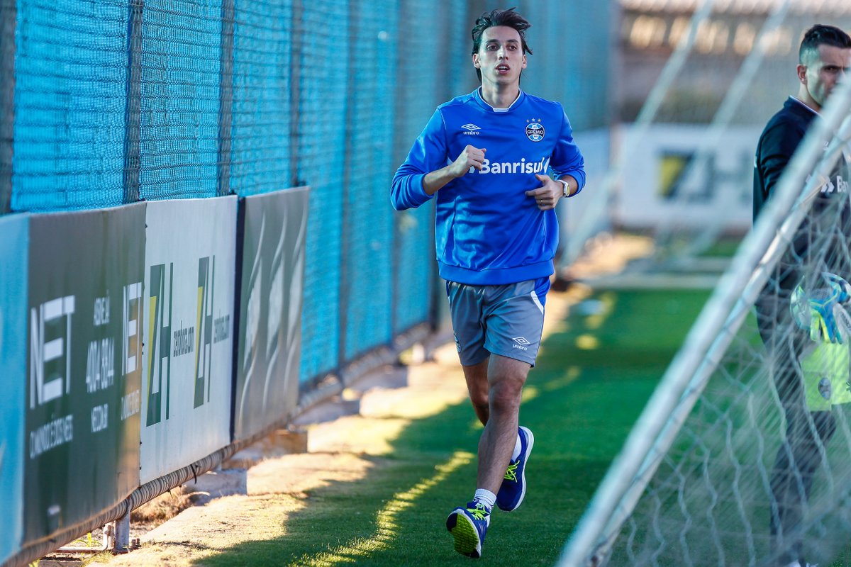 Pedro Geromel divulga vídeo para comemorar convocação e destaca que fez ...