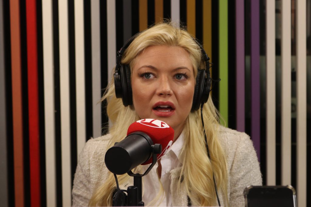 Jennifer Lobo: “57% dos divórcios são por causa de finanças” | Jovem Pan