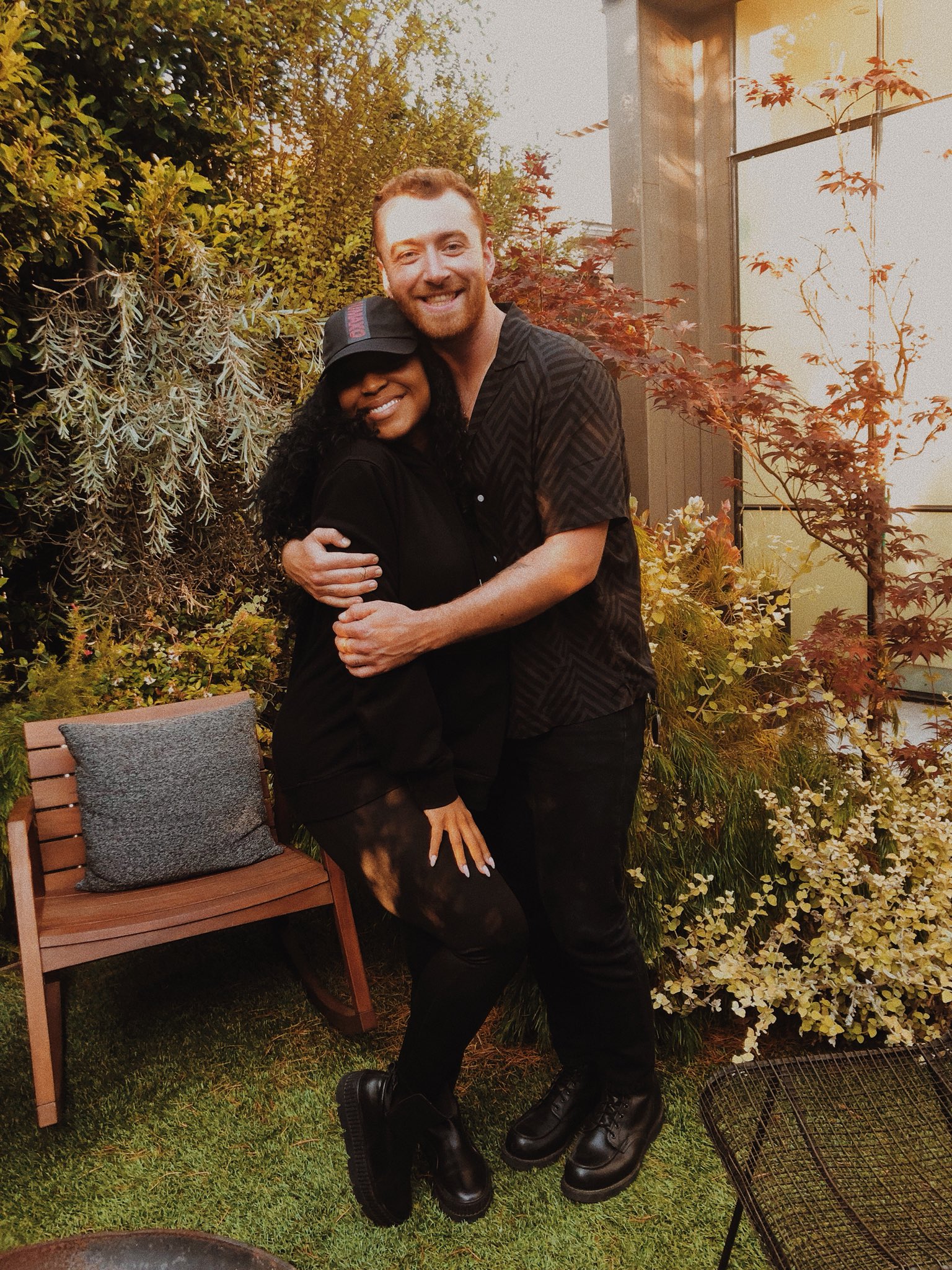 Sam Smith posa junto de Normani e fãs especulam parceria | Jovem Pan