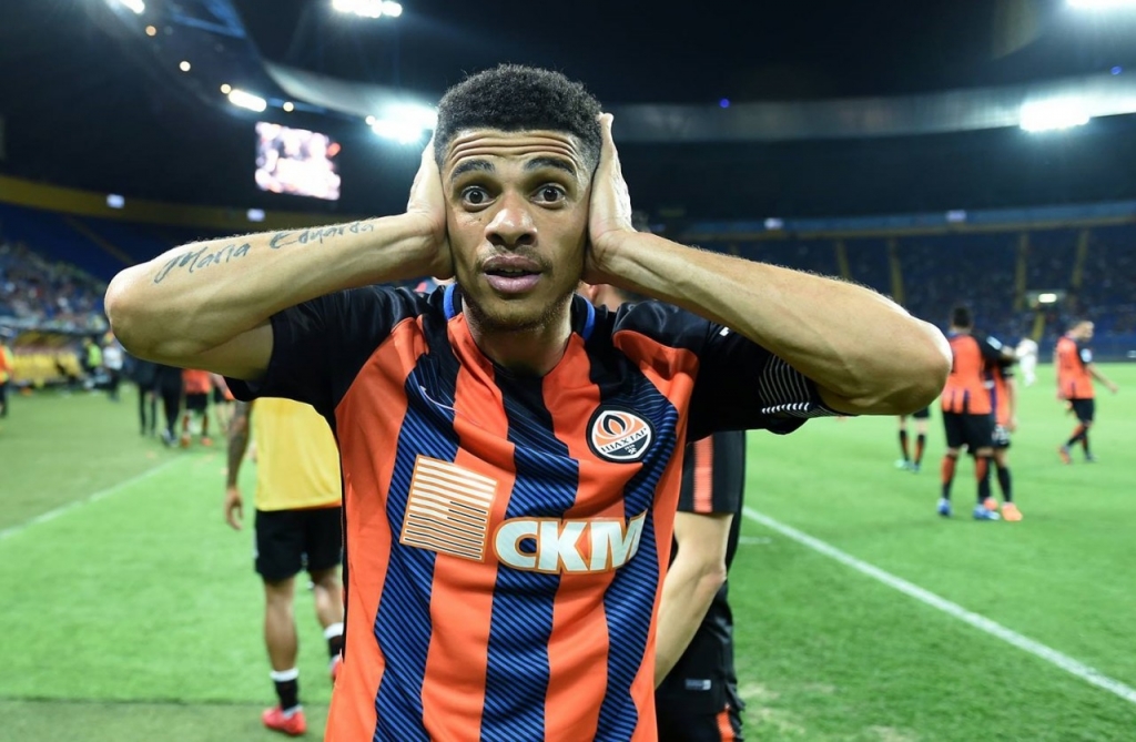 Taison faz golaço na Ucrânia, e Shakhtar se questiona: "Messi?" | Jovem Pan