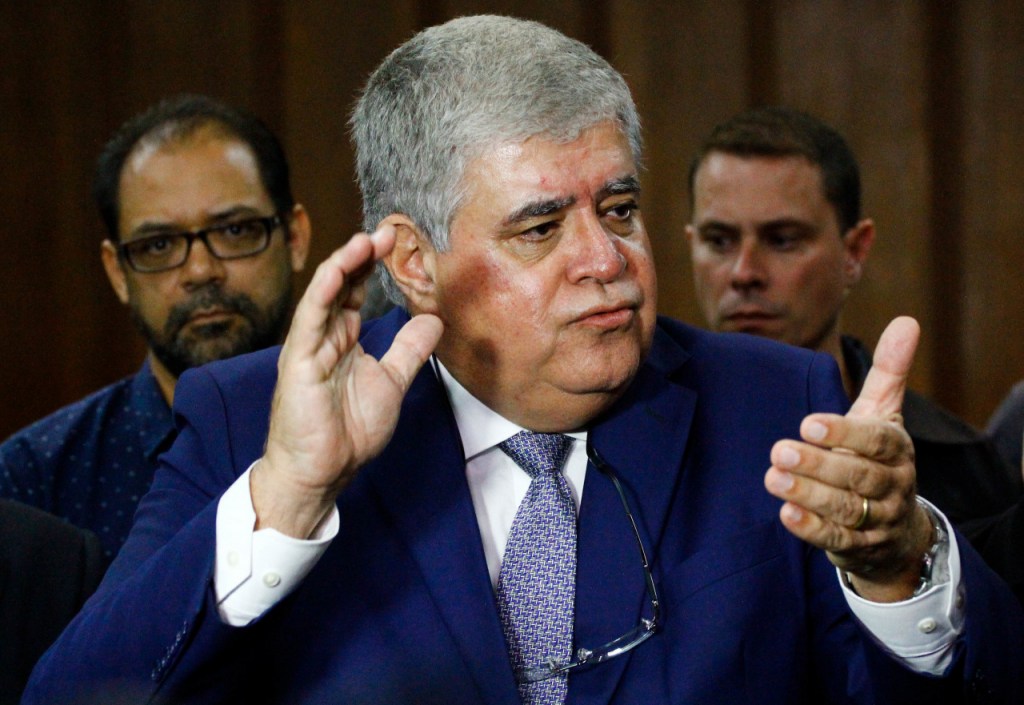 Marun vê “setores embriagados” por greve e “infiltrações radicais” de ...