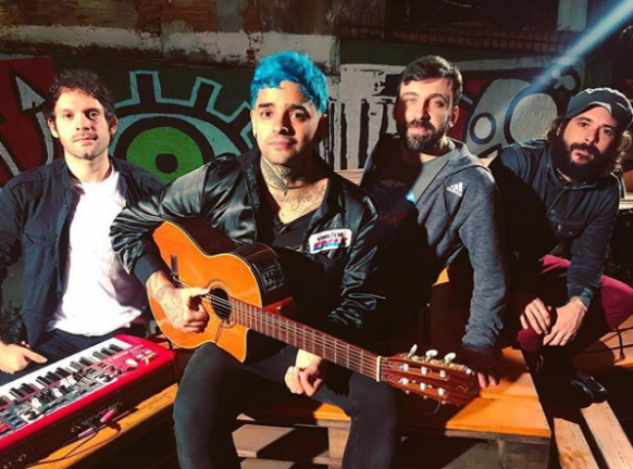 #FresnoDay: fãs comemoram 19 anos da banda Fresno | Jovem Pan