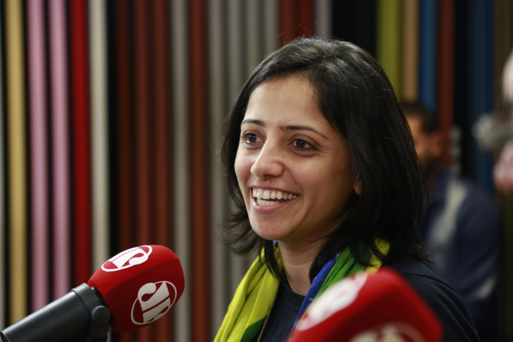 ‘O povo brasileiro é o melhor que já vi na vida’, diz a apátrida Maha ...