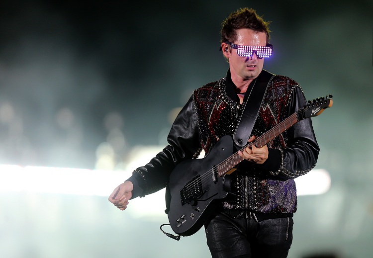 Muse leva público para o futuro em último show do Rock in Rio 2019 ...