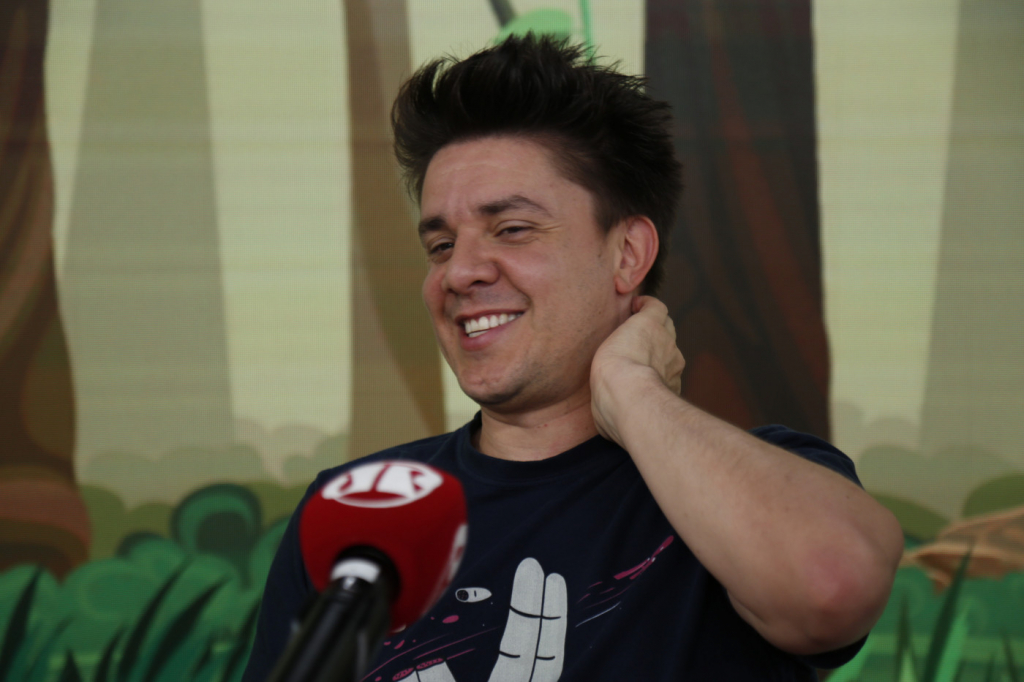 Oscar Filho ainda é AMIGO dos MEMBROS do CQC? | Jovem Pan