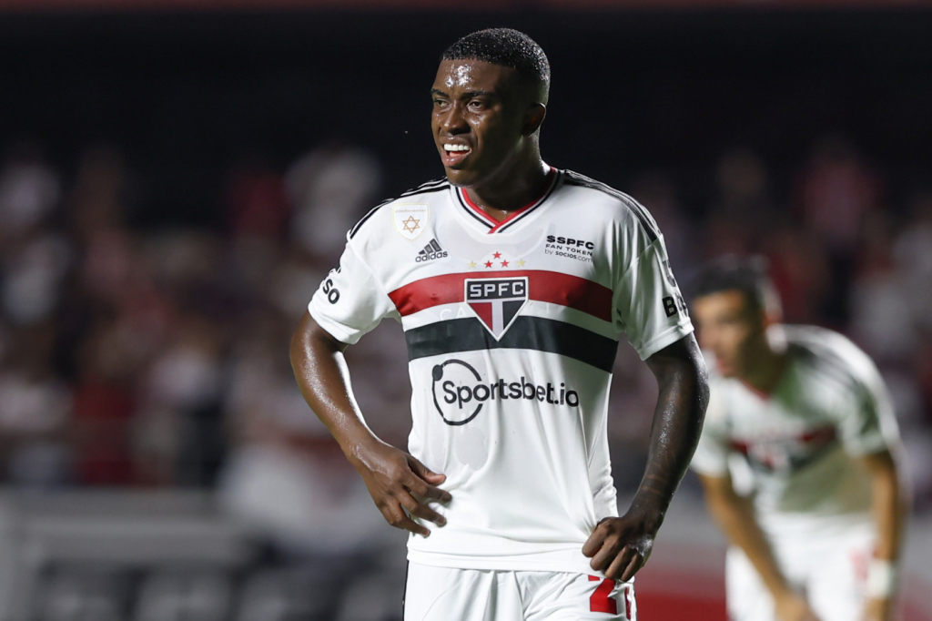 Reforço do São Paulo, Méndez lamenta derrota para o Corinthians ...