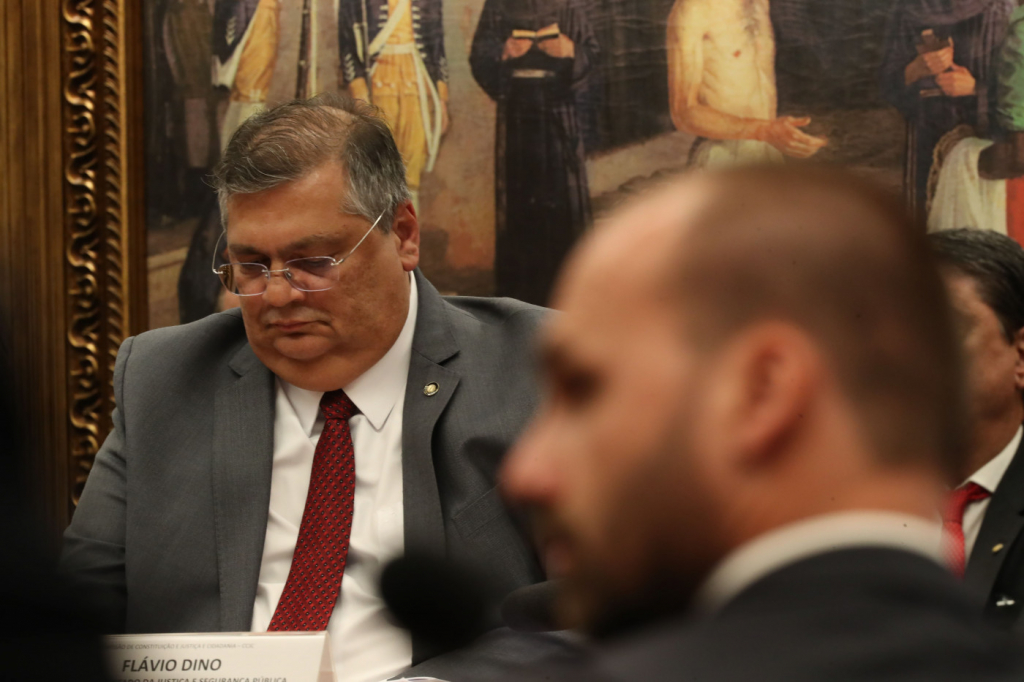 Congresso completa 100 dias de legislatura com agenda travada por crise ...