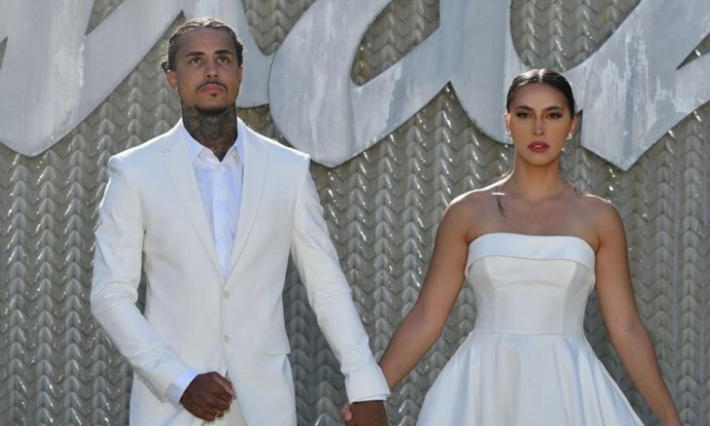 MC Livinho e Byanca Gabarron se casam nas Maldivas | Jovem Pan